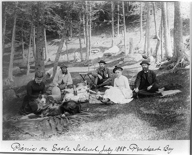 History of Picnics and Al Fresco Dining in 10 Links| Booklady Cooks